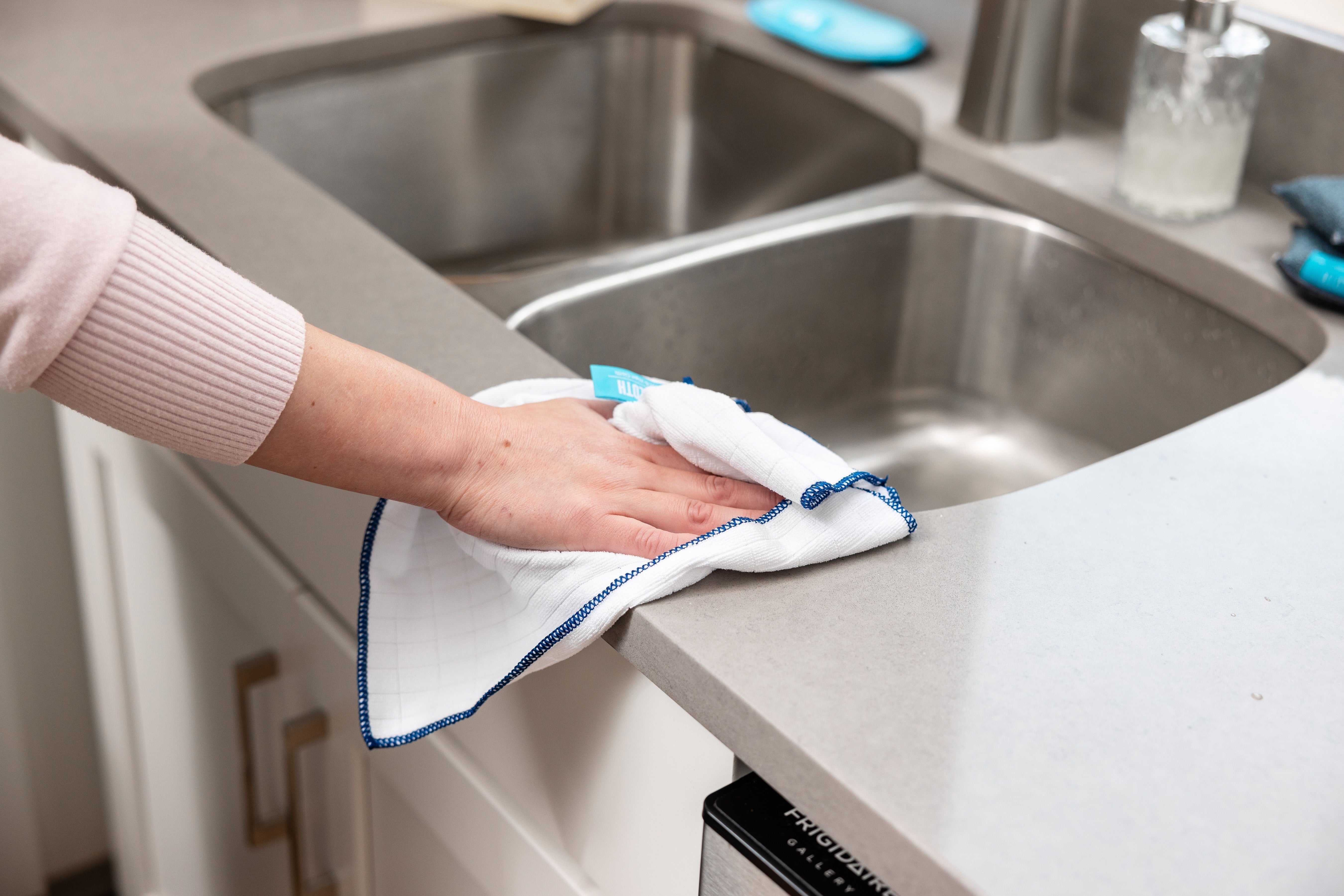 Hot Temps, Cleaner Homes: 3 Must-Know Summer Cleaning Tips – E-Cloth USA